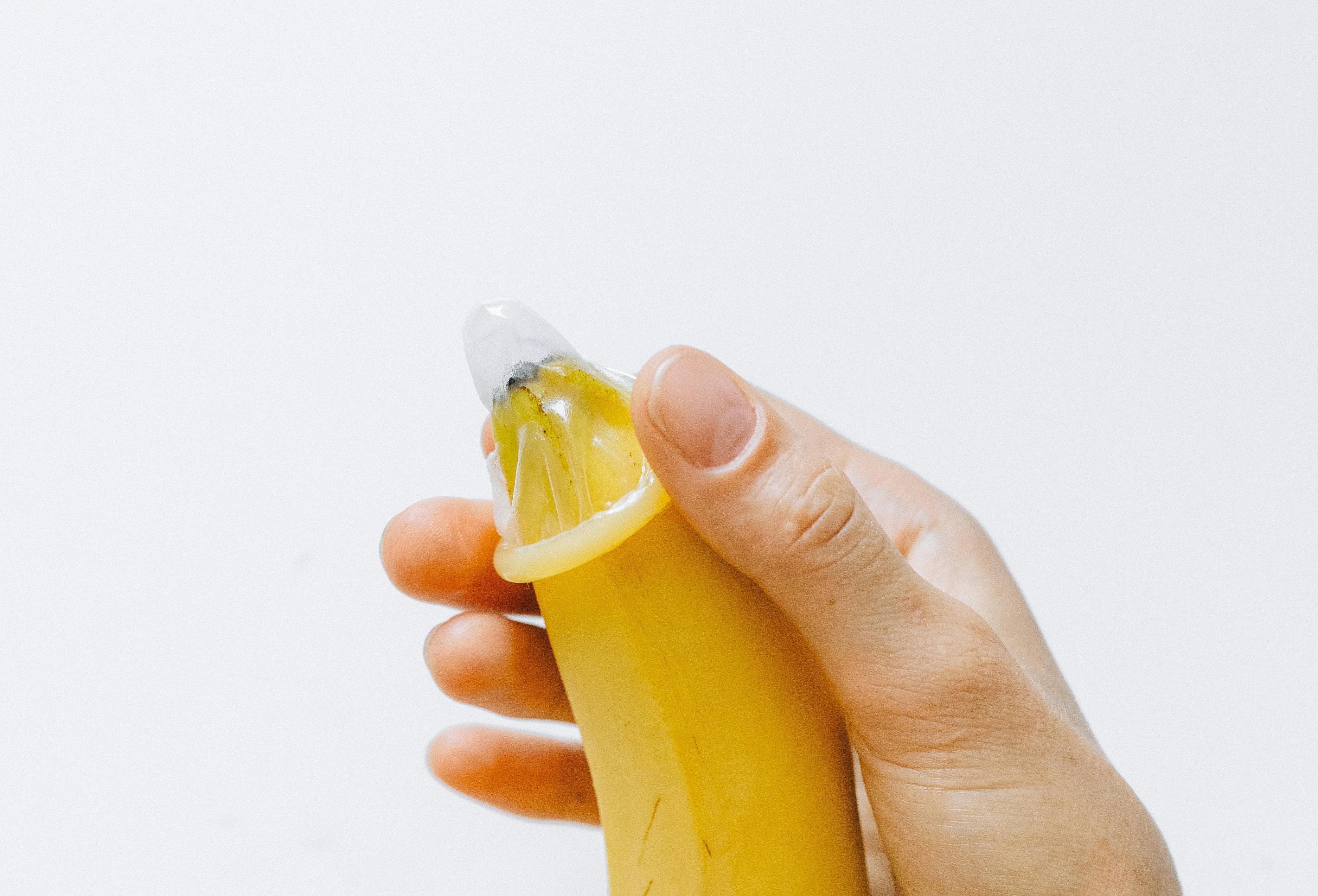 Guida alle misure dei preservativi: come scegliere taglia, tipi e dime – Control Italia